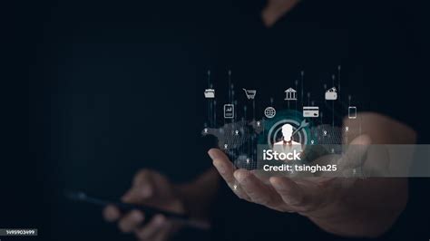 대상 고객 구매자 페르소나 고객 행동 개념 사업가는 가상 화면에 대상 고객을 보여줍니다 마케팅 계획 및 전략 개인화 마케팅 고객 중심 전략 고객에 대한 스톡 사진 및 기타