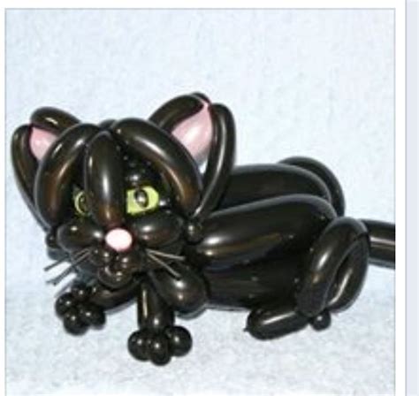 Balloon Art Cat Sculpture