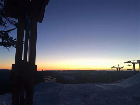 Showdown Ski Area Ski Trip Deals Snow Quality Forecast