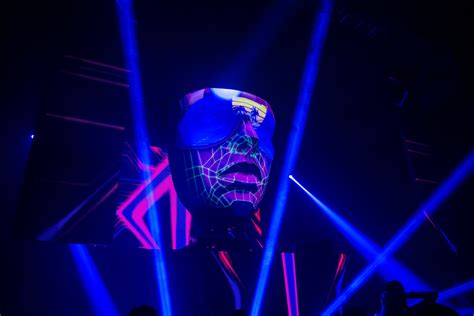 Icon Miami Skam