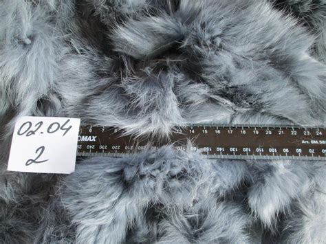 Хутро кролика шматочки — ціна 130 грн у каталозі Заготовки Купити товари для спорту за доступною