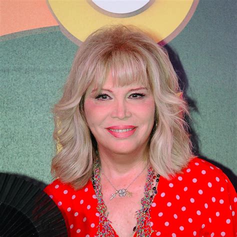 Amanda Lear Et Son Fils Médias Célèbres