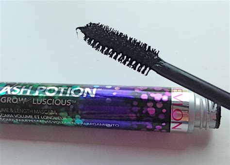 Pink Blush Revlon Lash Potion Review