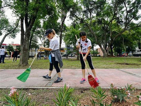 Conservación Y Limpieza De Espacios Públicos Parques Plazas Y