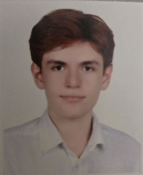 گفتگو با علی صفرخانی تبریزی دانش آموز پرتلاش پایه یازدهم ریاضی