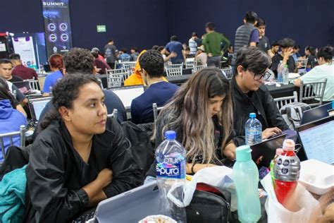 Más De 24 Horas Creando Y Programando Prototipos Con Inteligencia Artificial Aplicados En