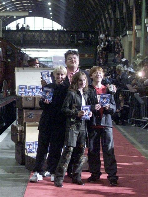 Пин на доске Hp Гарри поттер актеры Дэниел рэдклифф Гарри поттер фотографии