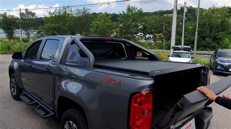 쉐보레 콜로라도 기본 튜닝은 한국gm 순정 액세서리 전문 장착 대리점인 아지트로 오세요 슬라이딩커버스포츠랙 전동접이 2열릴렉스브라켓언더커버 장착 네이버 블로그
