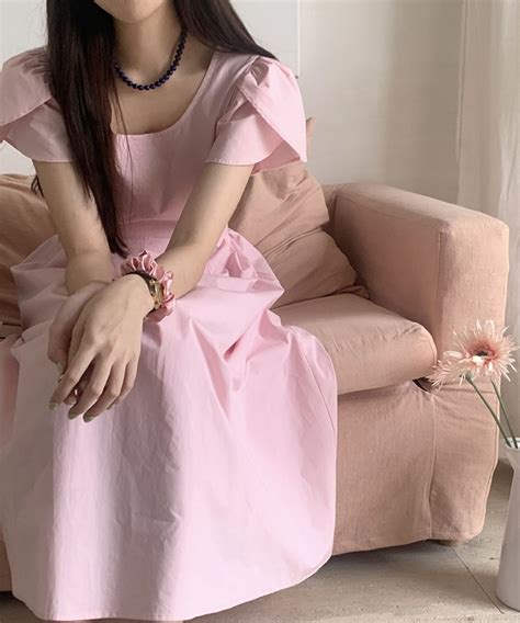 오늘출발 서머 시즌오프 세일핑크 꽃잎 소매 청순 원피스 라운드넥 반팔 허리리본 핀턱 A라인 순면 무지 화이트 핑크 롱 원피스 여친 데이트룩 에이블리