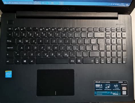 Prenosni računalnik Asus X553M 8Gb ram 128Gb ssd 15,6 ekran