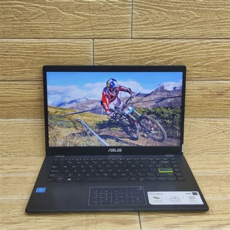 Jual Laptop 2nd Asus VivoBook E410MA Celeron N4020 4GB SSD 256GB MMC 64GB Shopee Indonesia