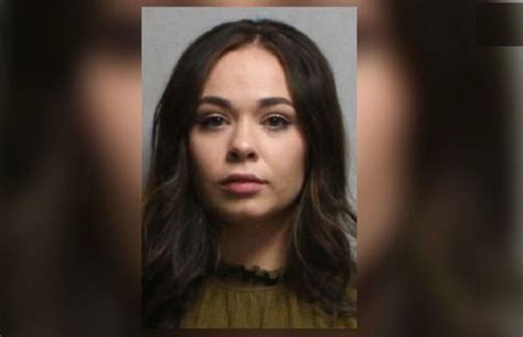 Professora Presa Por Fazer Sexo Com Aluno Dentro De Carro