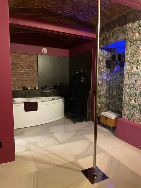 Graff еротичний масаж Львів