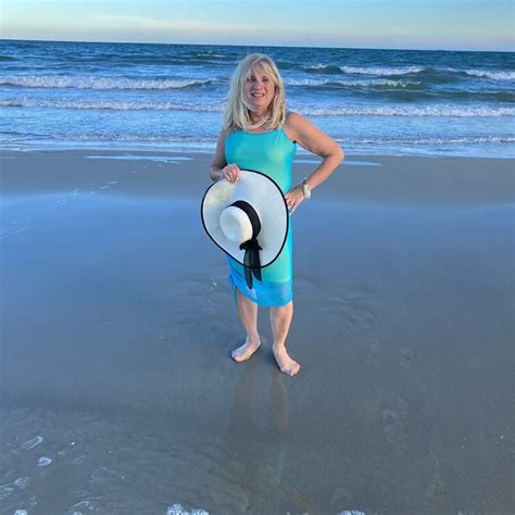 Ellen Mongan Youtube