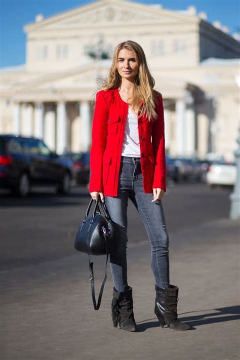 Moscow Street Style - Best Street Style Looks from Moscow Fashion Week