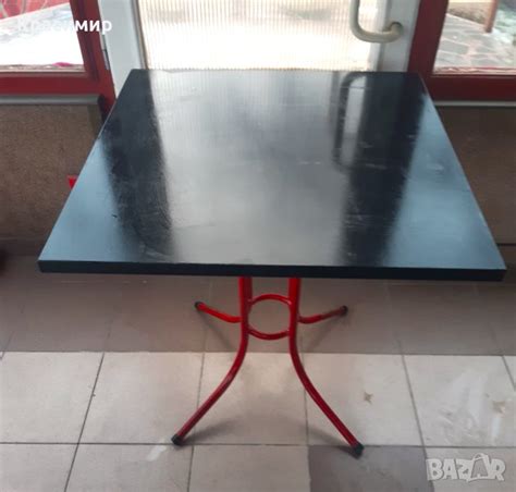 Маса с ламинирано пдч плот и железни крака в Маси в гр Видин