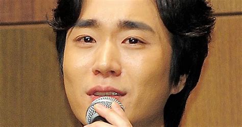 T포토 새 신랑 조성모 아내에 대한 루머 사실 아냐