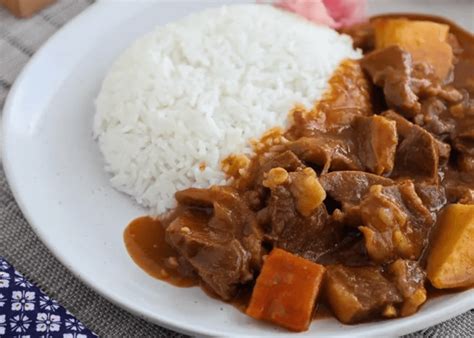 Japanese Beef Curry With White Rice Euroshine