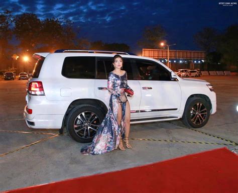 Warso Moe Oo Fashion Outfit Shwe Fm Night