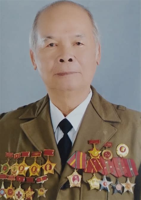 Ông Cha Ta đánh Giặc Cây Sắn Trên Chiến Trường Tây Nguyên