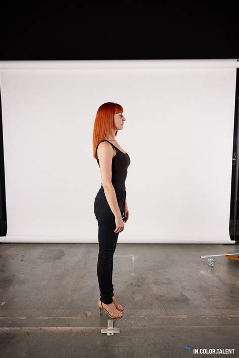 Sarah Sutter — In Color Talent