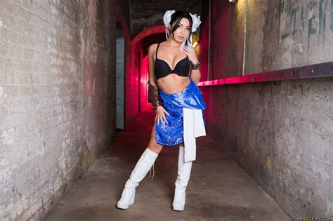 Sex Fighter Chun Li Vs Cammy Sex Fighter Chun Li Vs Cammy Xxx Parody 64 Porn Pic Eporner
