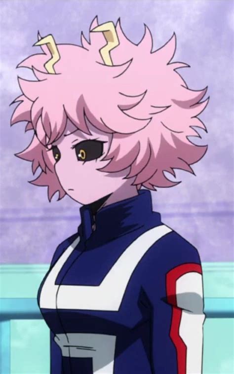 Pin De Fredreicko En Mina Ashido Perro Pug Animado Chica Anime