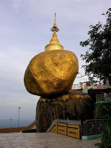 အလှရှုခင်းများ Kyaik Htee Yoe Pagoda