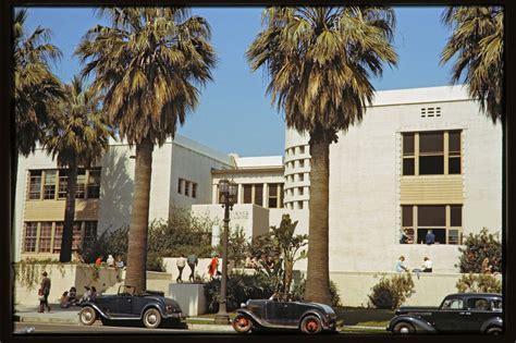 Fantastic Color Photos Capture Downtown Of Los Angeles In The 1940s