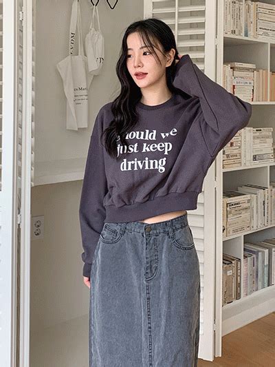 [무료배송][꾸안꾸]나티 레터링 크롭 맨투맨 맨투맨 영문 프린팅 데일리 캐주얼 간절기 가을