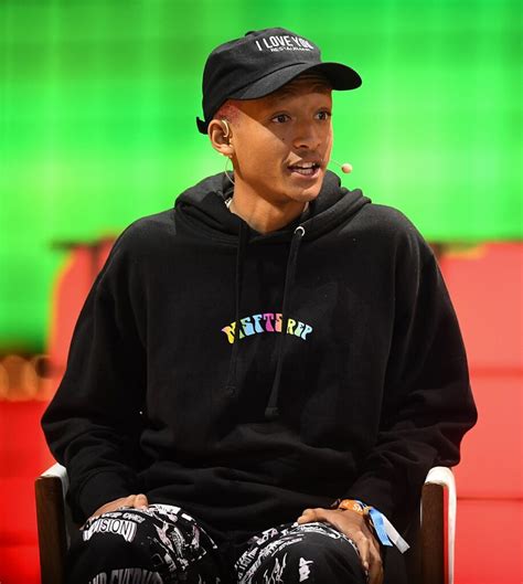 80 Famous Non Binary Celebrities Models Tiktokers Actors Athletes
