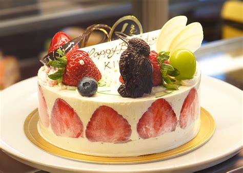 繊細さと大胆さをあわせ持った芸術的なケーキがお出迎え。「お菓子のアトリエ La・neige」 Cake Tokyo ケーキドットトーキョー