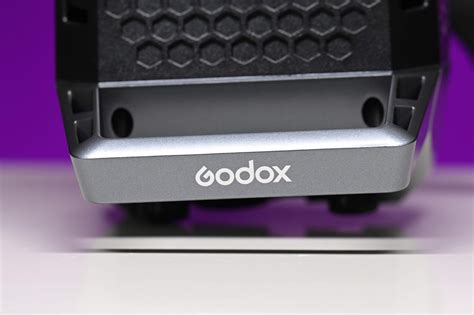 Godox Litemons LA150Bi Review - Newsshooter