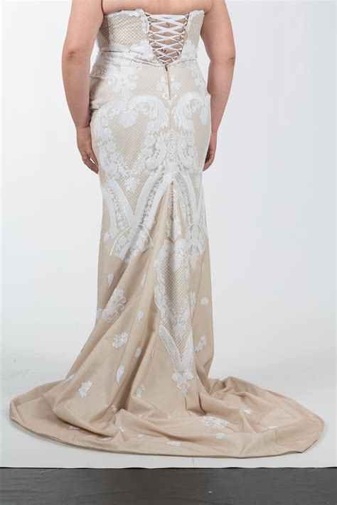 Plus Size Strapless Dress Wedding Dress Full Figured Wedding Gown