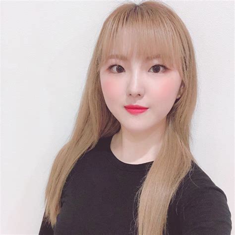 200810 Seokyoung Twitter Update Scrolller