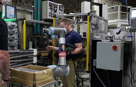 Why Cobots All The Benefits Of Collaborative Robots