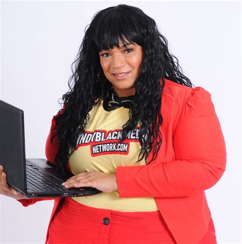 Shelly Shell Urban X Pressions