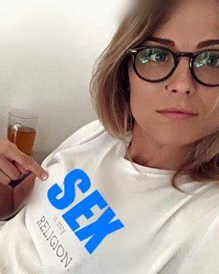 Laure Boulleau Photos Porno Photos Xxx Images Sexe Pictoa