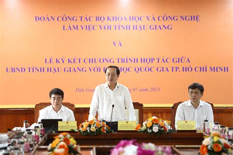 Triển khai các nhiệm vụ khoa học công nghệ thiết thực ứng dụng cho chính địa phương