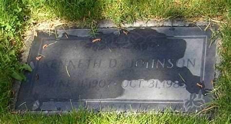 Kenneth D Johnson 1907 Inconnu Es Mémorial Find A Grave