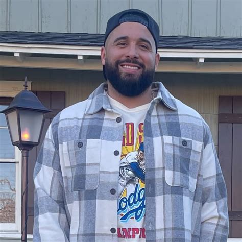 Danny Hernandez Dannyh 2710 Threads Say More