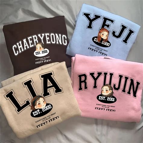 Cute Itzy Members Chibi Sweatshirt Itzy Checkmate Hoodie Etsy