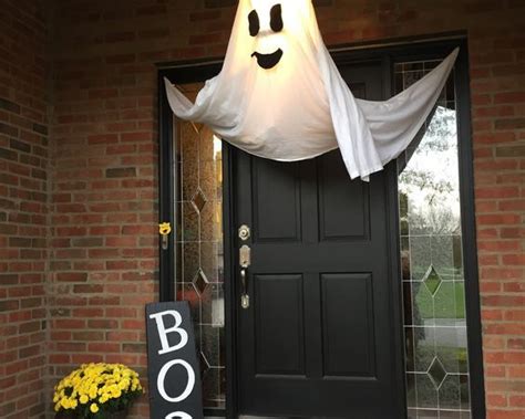 Як прикрасити будинок до Гелловіну пять креативних ідей для створення моторошної атмосфери