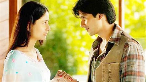 These Are The Key Differences Between Millennials And Gen Z When It Comes To Sex And