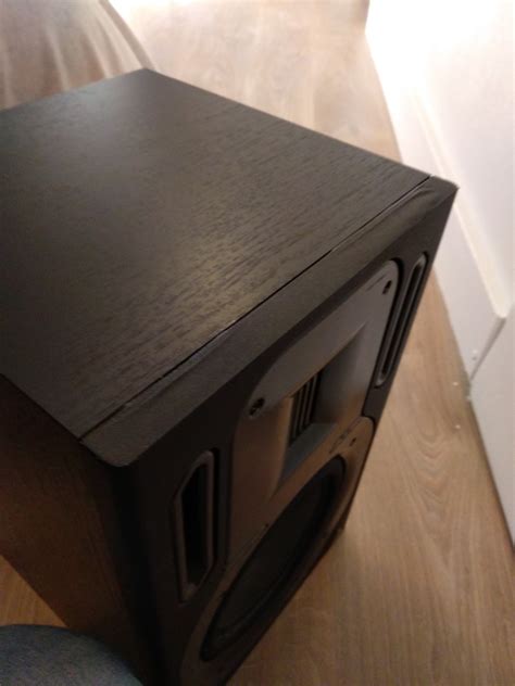 Truth B3031a Behringer Truth B3031a Audiofanzine