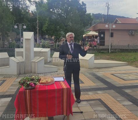 Selo Bg Зверино е от онези села по поречието на Искър в подножието на Врачанския балкан