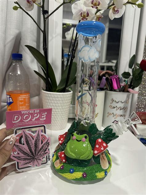 Frog Bong The Frong