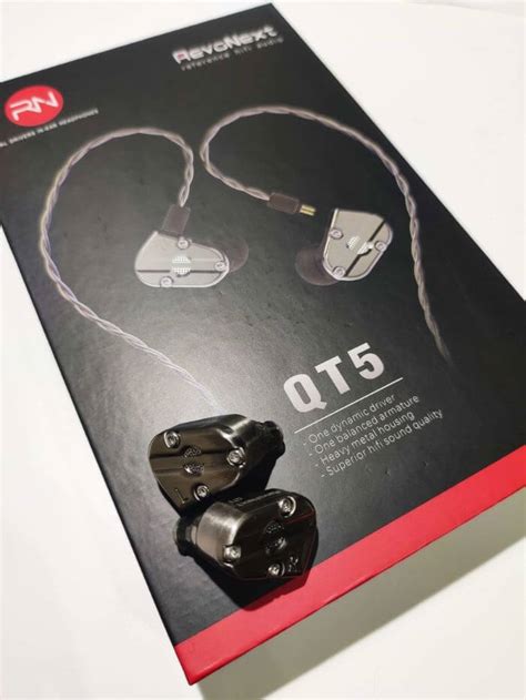 Revonext社の新2ドラハイブリッドイヤホン 「qt5」エージング前レビュー【イヤホンレビュー】｜とこの雑記帳