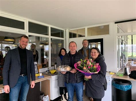 Wouter Emsbroek En Marijn Visser Verrast In Eibergse Brandweerkazerne