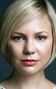Adelaide Clemens Actress Biography Photo Best Movies And Tv Shows